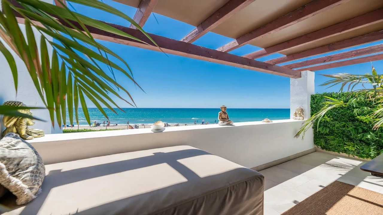Exquisite Beachfront Townhouse with Stunning Sea Views, Marbella | €1. ...