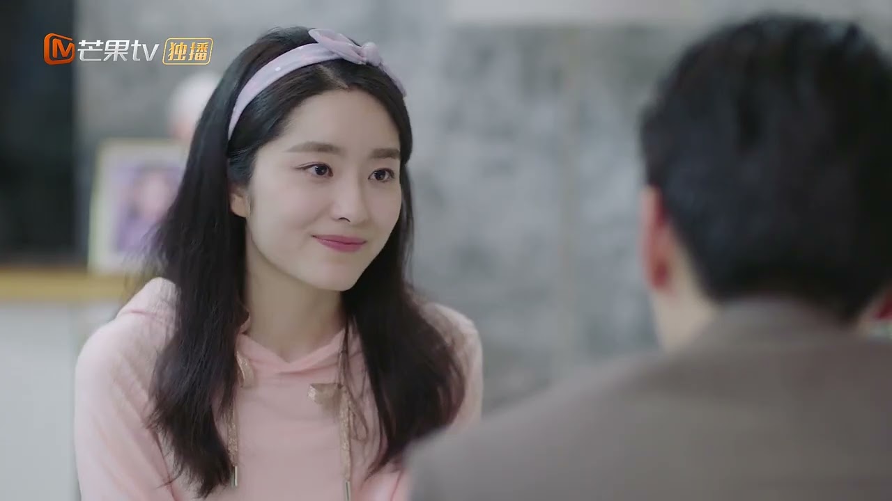 鹿亦尧投怀送抱！按小说情节还原霸道总裁吻 《从结婚开始恋爱 Begin Again》【芒果TV纯爱剧场】 - YouTube