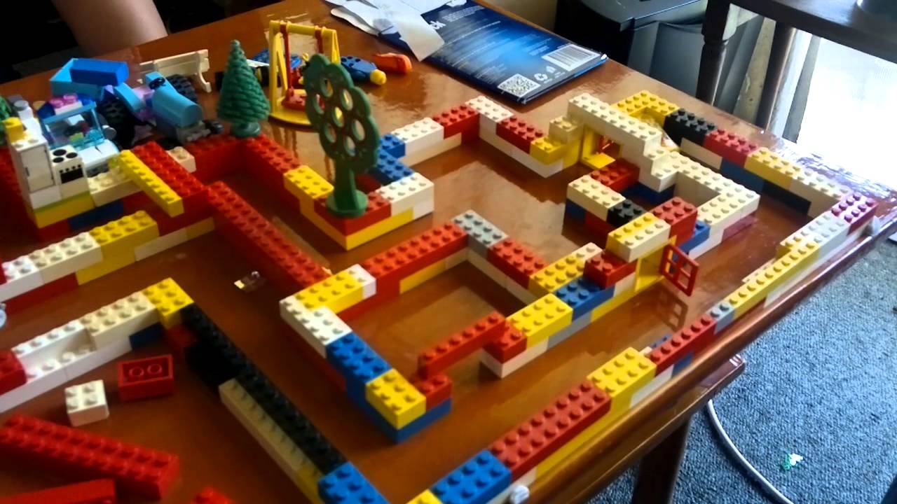 Lego maze with door and windows for Hex bug - YouTube