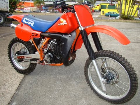 HONDA CR500R 1984 model - YouTube