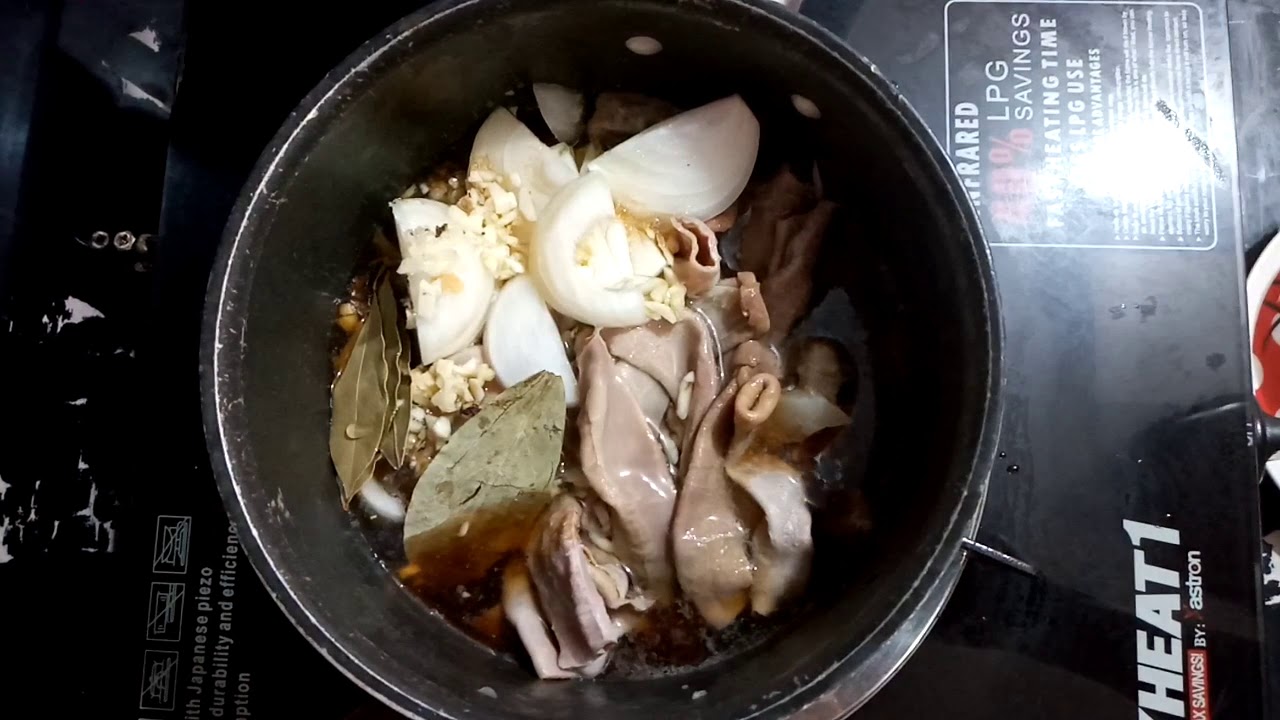 Yummy Pig intestine Adobo - YouTube