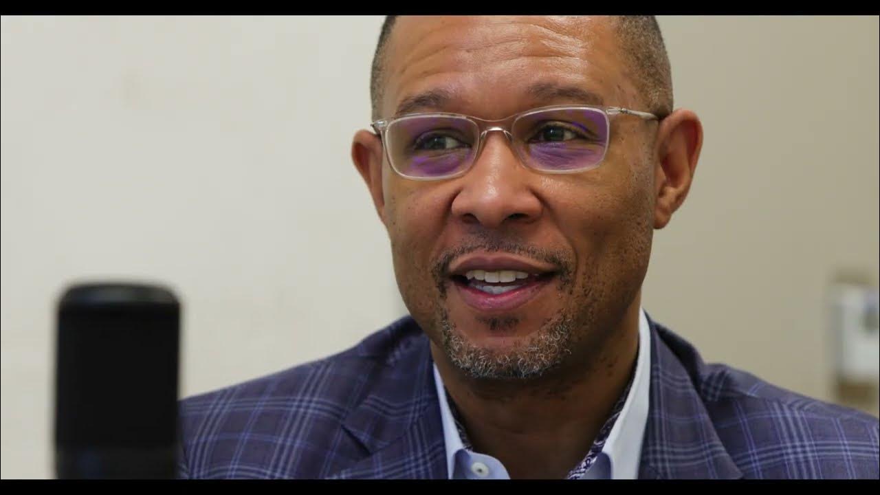 Robert James, II receives Savannah Country Day School Distinguished ...