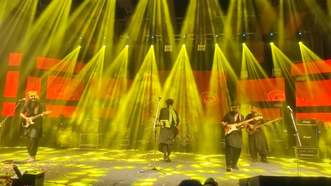 Fakira Band. Live concert KOLKATA 23.#fakira #liveconcert - YouTube
