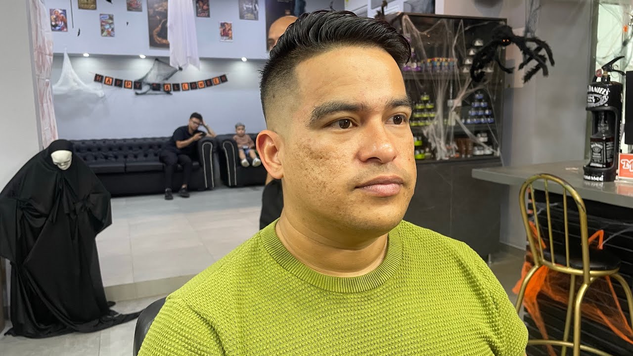 Junior Medina Barber 19 está en vivo CORTE MID FADE MÁS PEINADO PASO A ...