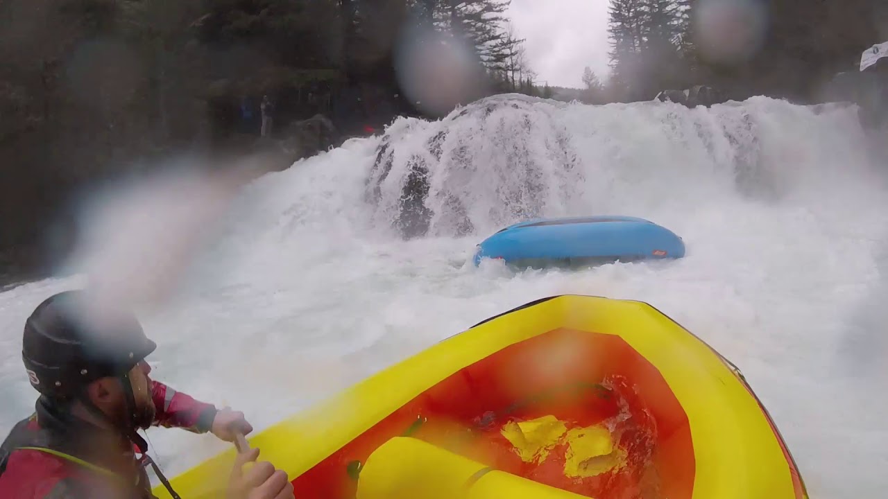 NWCC 2019 Sunset Falls Raft Mass Start - YouTube