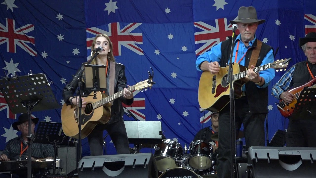 Kate Hindle A Little Bit Lonesome - YouTube