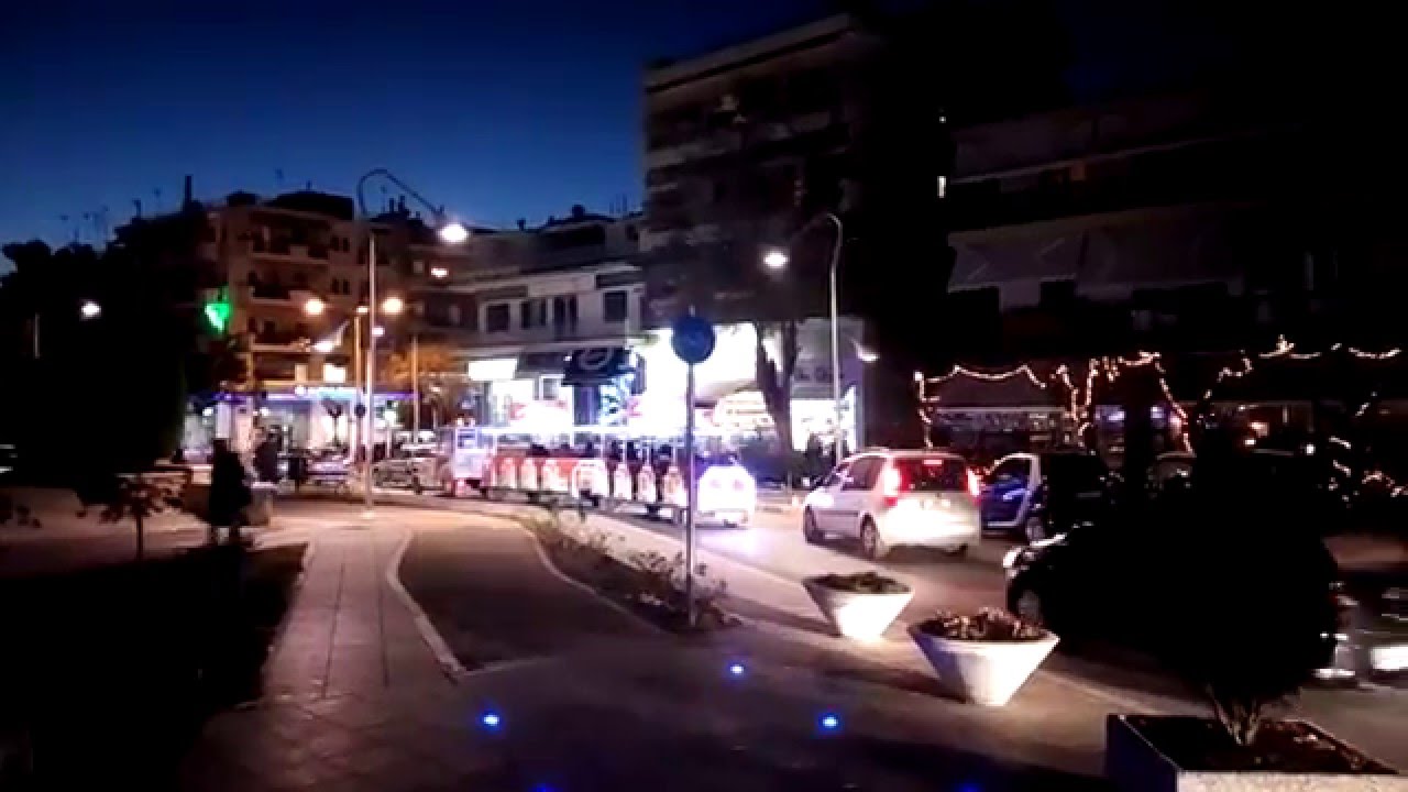 ΧΡΙΣΤΟΥΓΕΝΝΙΑΤΙΚΟ ΤΡΕΝΑΚΙ ΚΑΛΑΜΑΡΙΑΣ - YouTube
