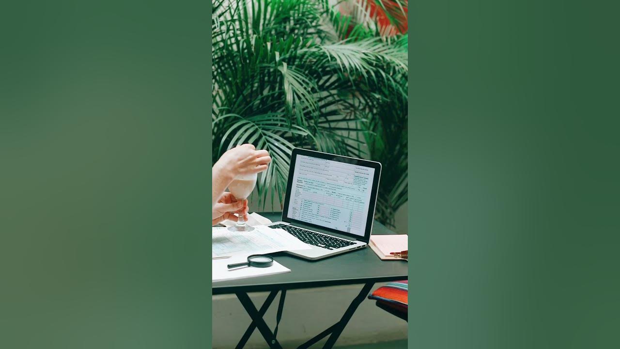 What ORDER BY Does in SQL | Fast Tutorial #Shorts #learnsql #coding #programming #code # ...