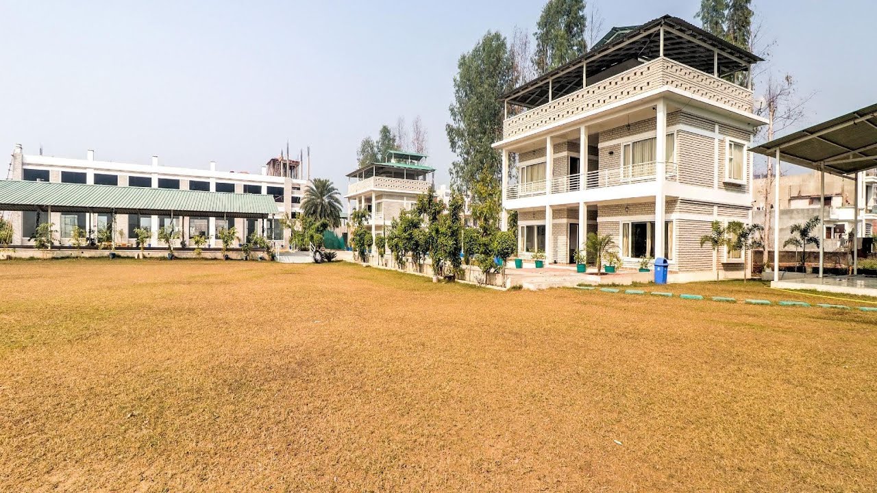 OYO Townhouse 77423 Amaraa Farms & Resorts, Lucknow, India - YouTube