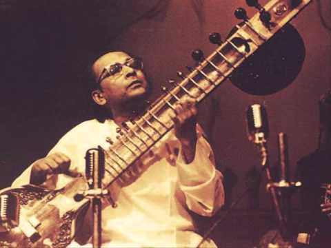 Raag Kedar by Pandit Nikhil Banerjee - YouTube