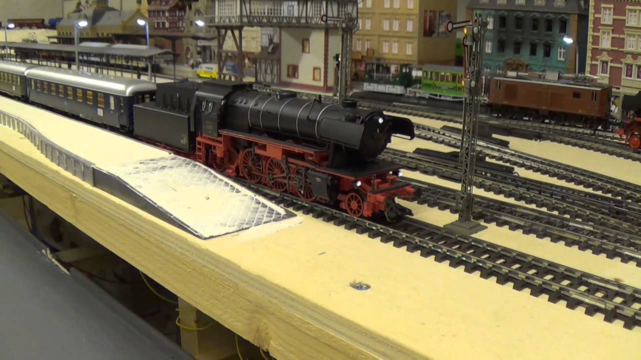 Märklin BR 23 001 umgebaut auf ESU LokSound V 4.0 - YouTube