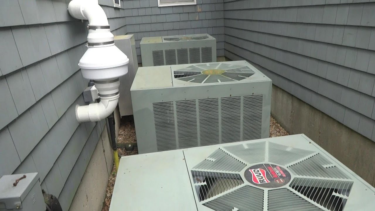 OLDER CENTRAL AC SYSTEM ICING UP - YouTube