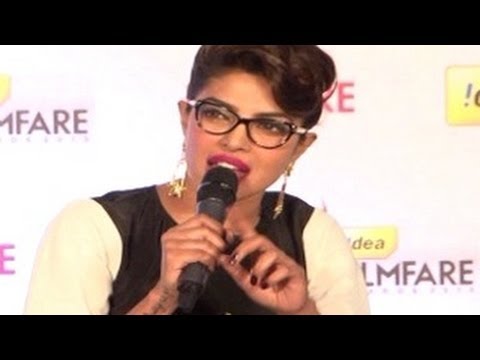Priyanka Chopra gets ANGRY at a Reporter over SHAHRUKH KHAN 59th Idea Filmfare Awards 2013