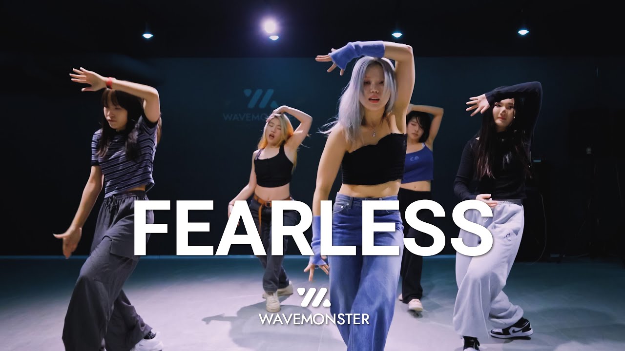 FEARLESS - LE SSERAFIM (르세라핌) | ICY Choreography - YouTube