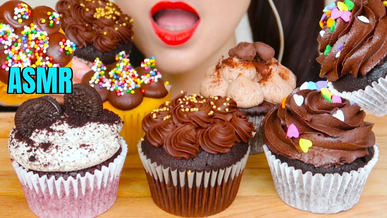 ASMR Eating CUPCAKES (CHOCOLATE,VANILLA,RED VELVET) MUKBANG チョコレートカップ ...