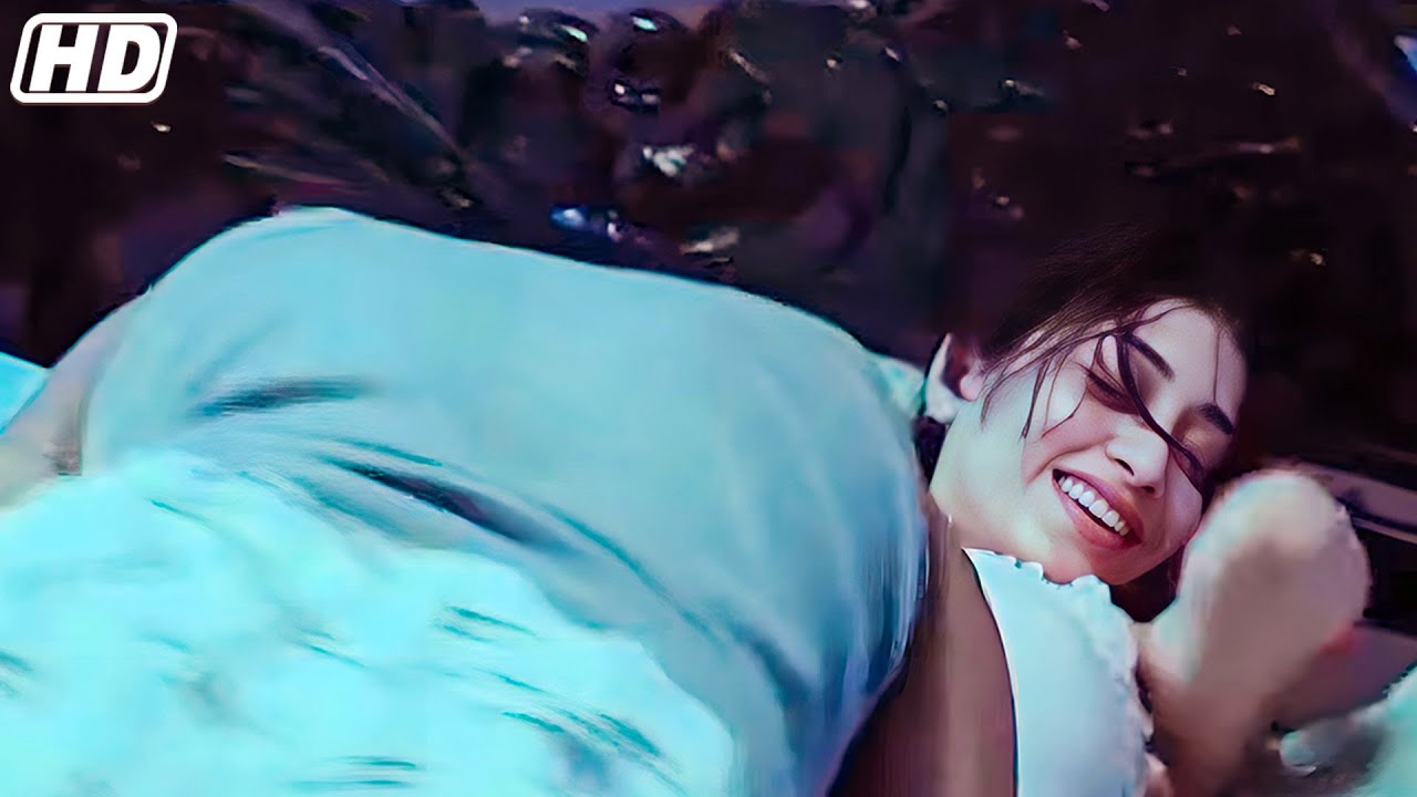 New Movie Horror Scene | Ragini MMS Movie Scenes - Raj Kumar Rao - YouTube