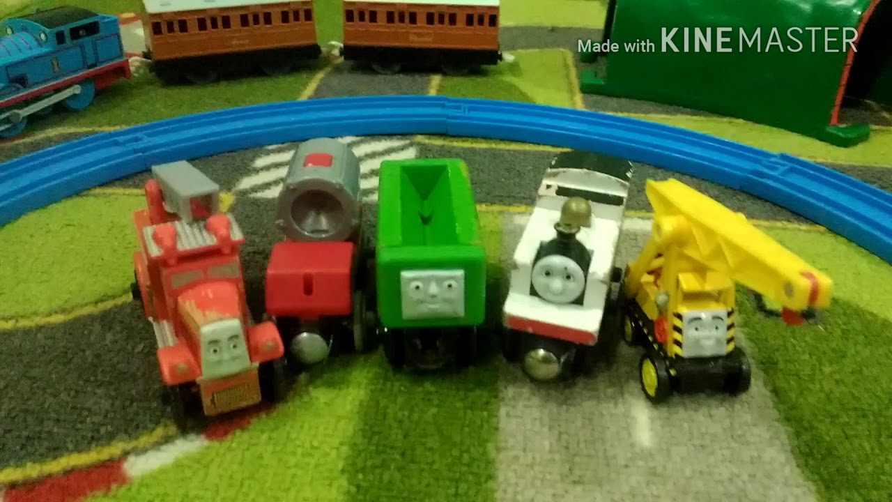 Thomas train. Hiro with new friend. - YouTube