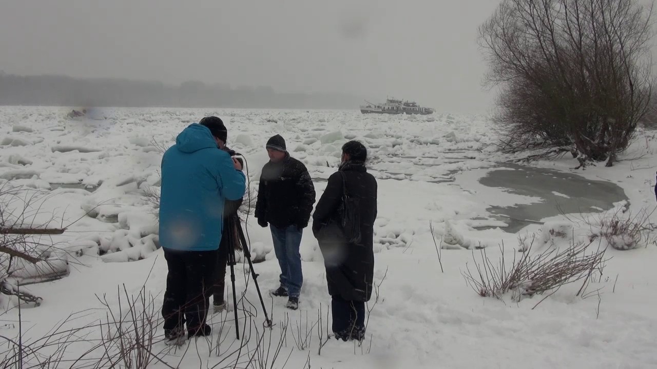 Ledolomci na daljskoj krivini - YouTube