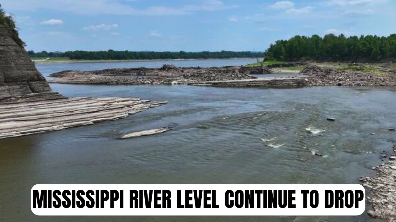 Mississippi River levels continue to drop - YouTube