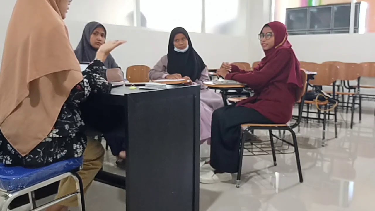 community language learning method - YouTube