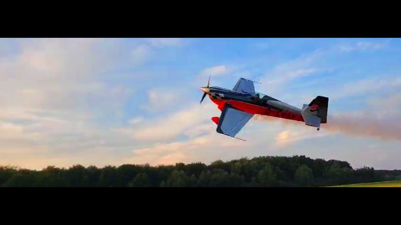 EXTRA AIRCRAFT - YouTube