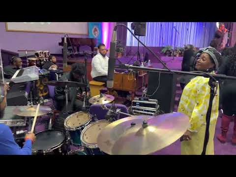 Spanky Drumming @ BWC 4/2/2023 Jekalyn Carr - YouTube
