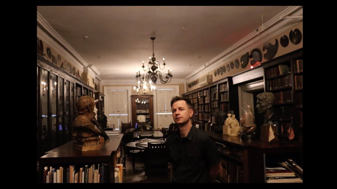 Caniglia - Documentary - YouTube
