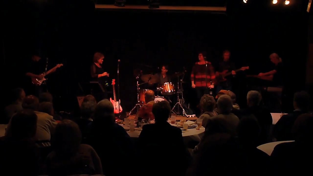 EG Kight and The Blue South Band - "Holdin' On" - YouTube