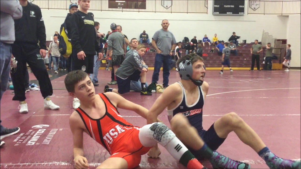 Ryan vs Brannon Lee Wilson of snow cannon at juab freestlye - YouTube