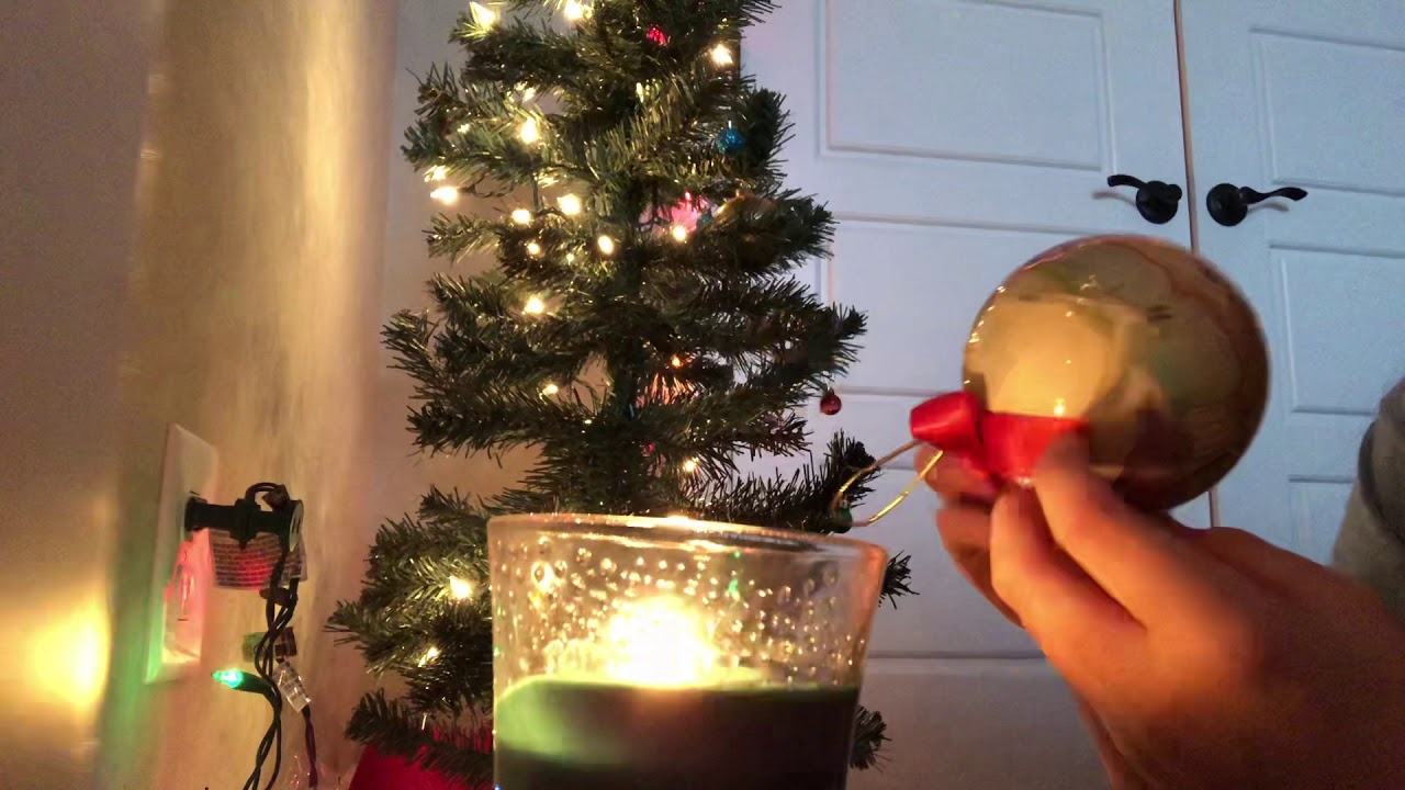 Tapping on Christmas ornaments 🎄 - YouTube