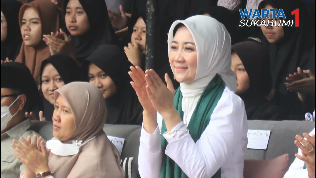 Bu Cinta Atalia Apresiasi Seni dan Budaya di Ponpes Alfath Sukabumi ...