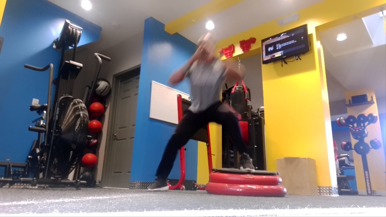 Step 360 Alternating Plyo Lateral Jumps - YouTube