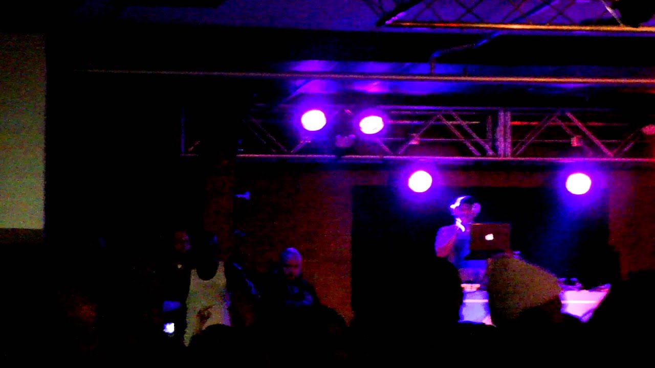 DMX CLUB REVERB READING PA LIVE PERFORMANCE FROM EKO mhmg - YouTube