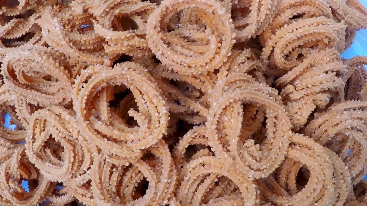 Murukulu in Telangana Style - Rice Flour Snacks | Traditional Snacks ...