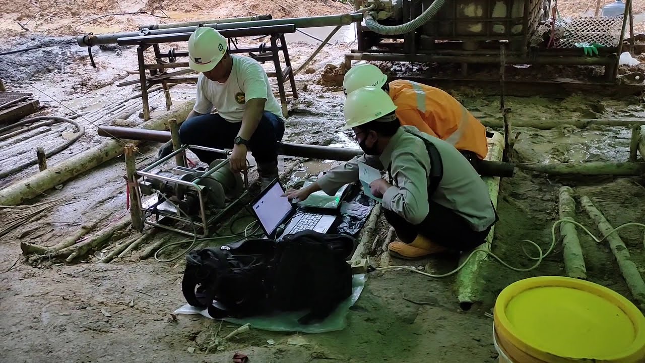 geophysical logging batu bara unit rig jacro 400 - YouTube