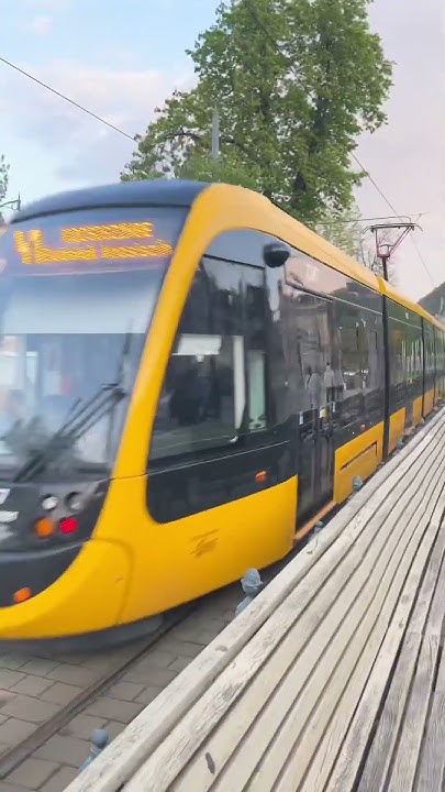CAF URBOS (Budapest BKK BKV) 41-es villamos / tram / Straßenbahn - YouTube