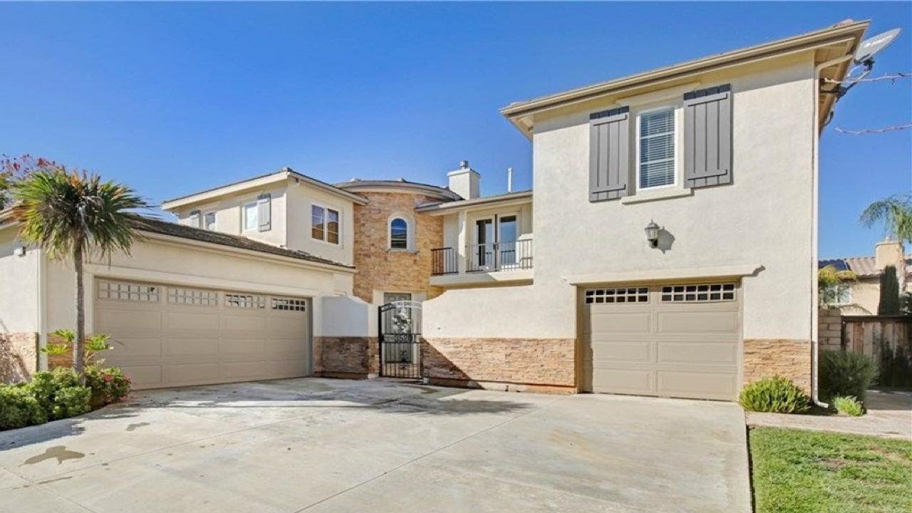 35201 Via Laguna, Winchester, CA Presented by Andrew and Annette ...