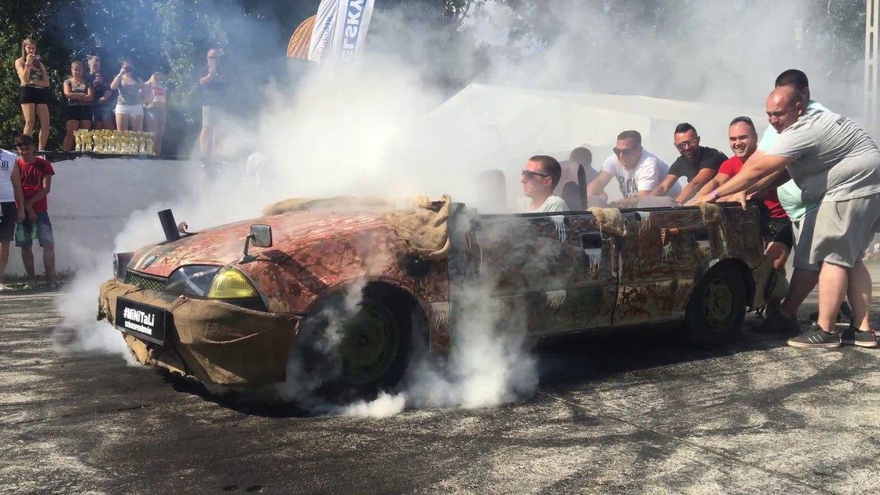Suzuki Swift burnout - best burnout - awesome burnout - Sárbogárdi ...