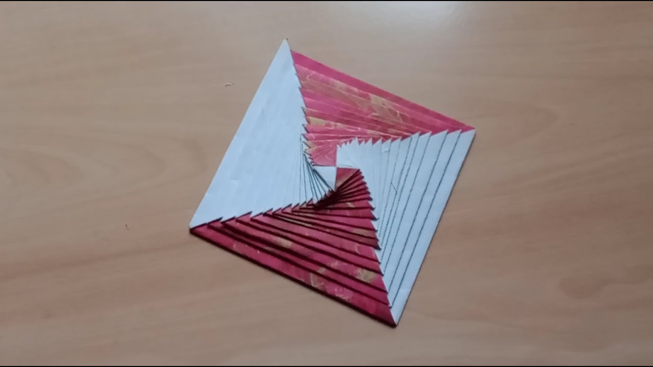 Origami: How to make a funny spiral (spirale amusante) - YouTube