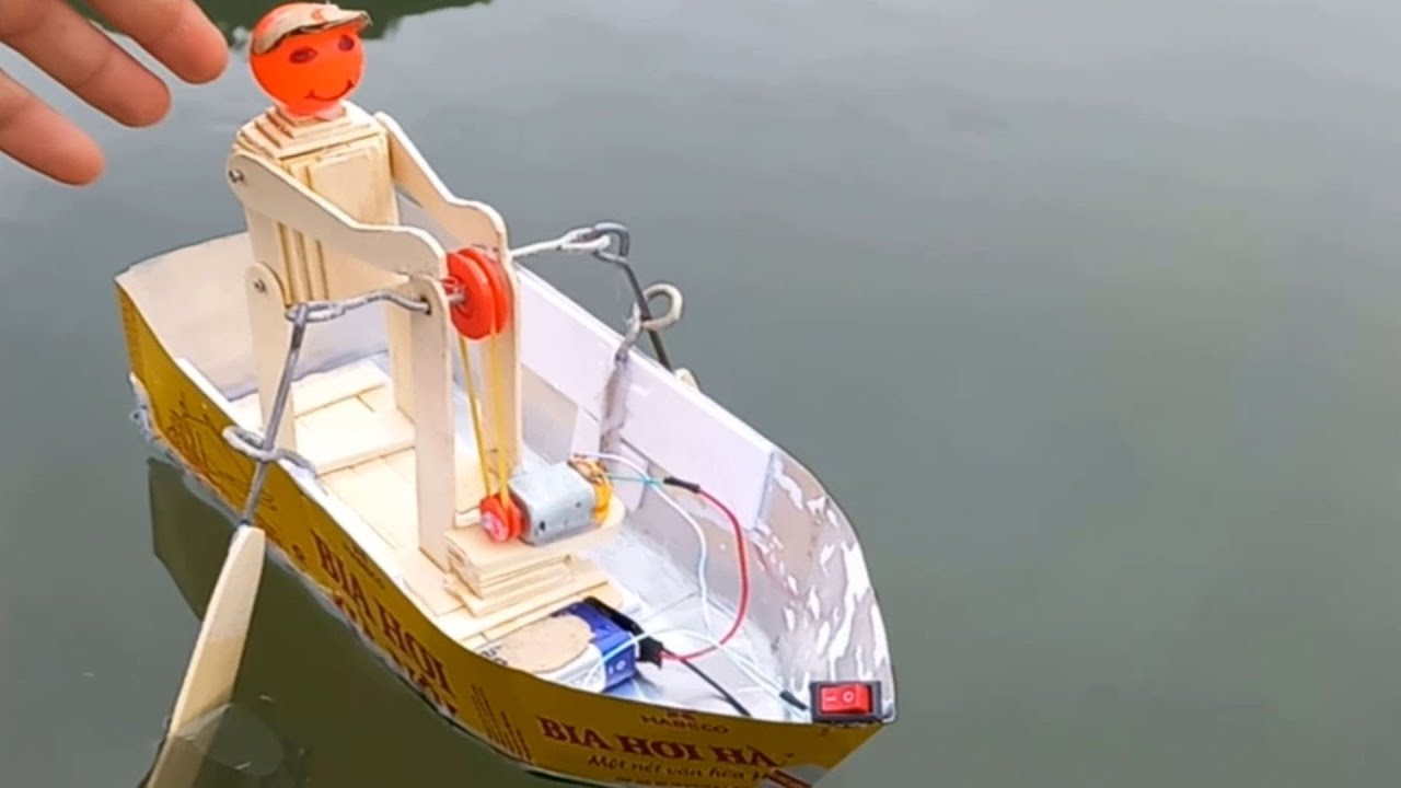 Make your own robot boat out of beer cans/DIYMODEL88 - YouTube