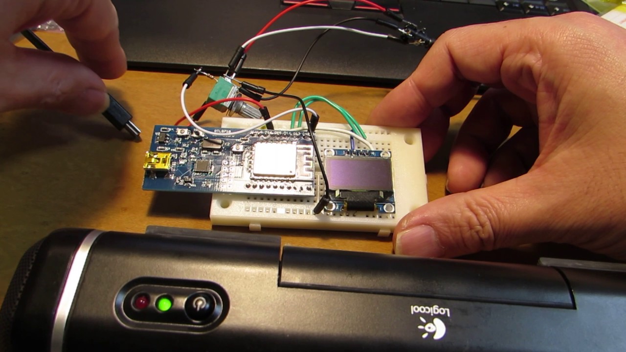 RTL8710 single module web radio - YouTube