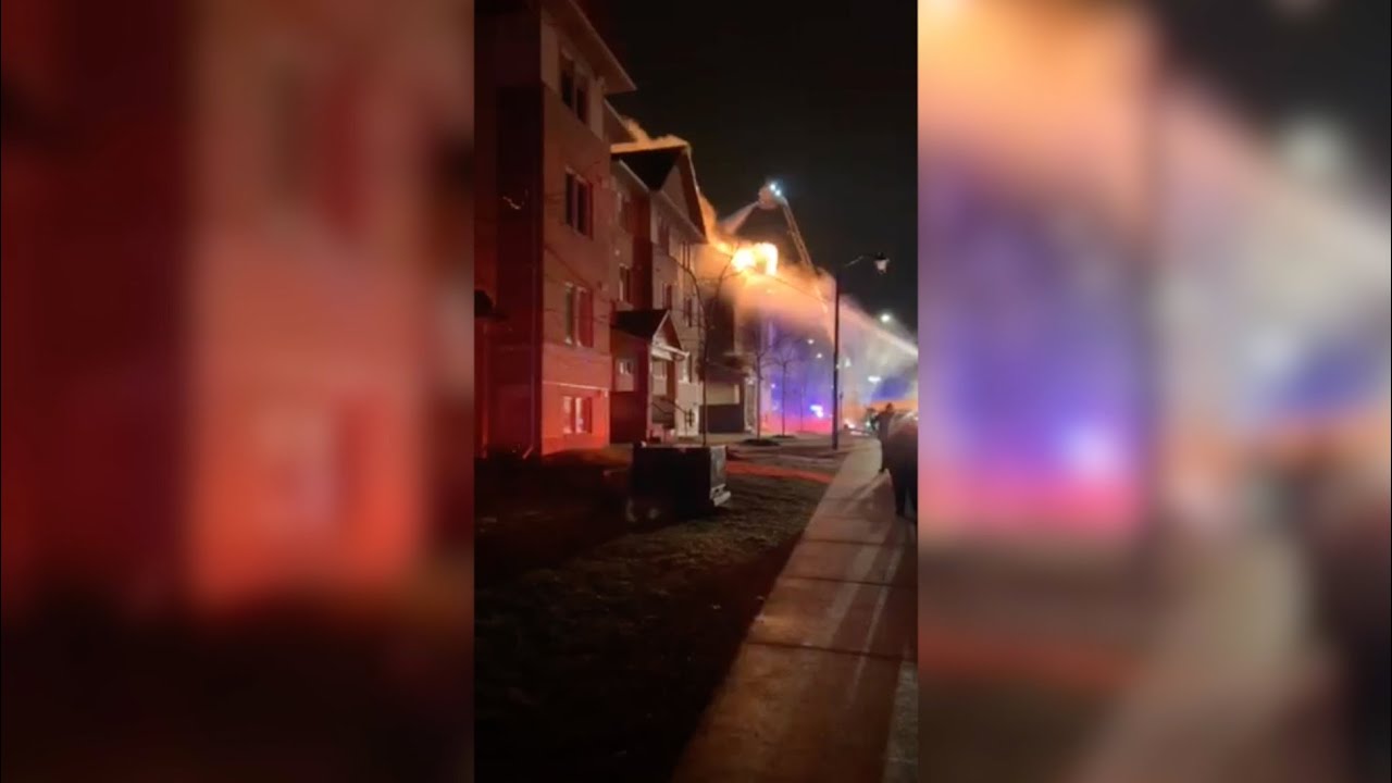 RAW: Two dead in Barrhaven fire - YouTube