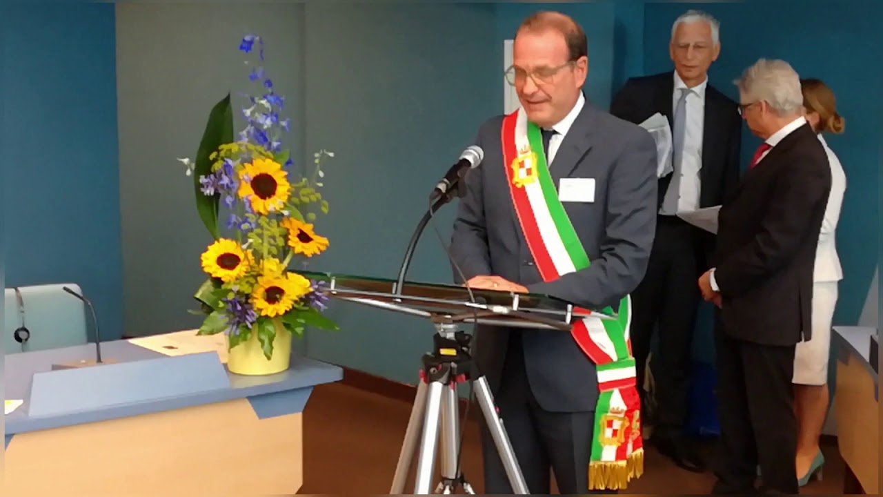 DISCORSO MITRANO CONFERIMENTO DIPLOMA EUROPEO - YouTube