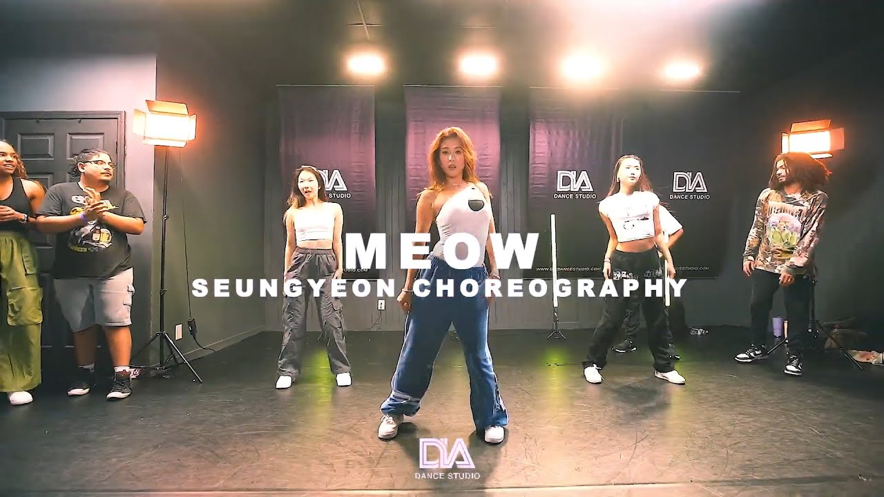 [MASTERCLASS] CLC Seungyeon Choreography - Meow - YouTube