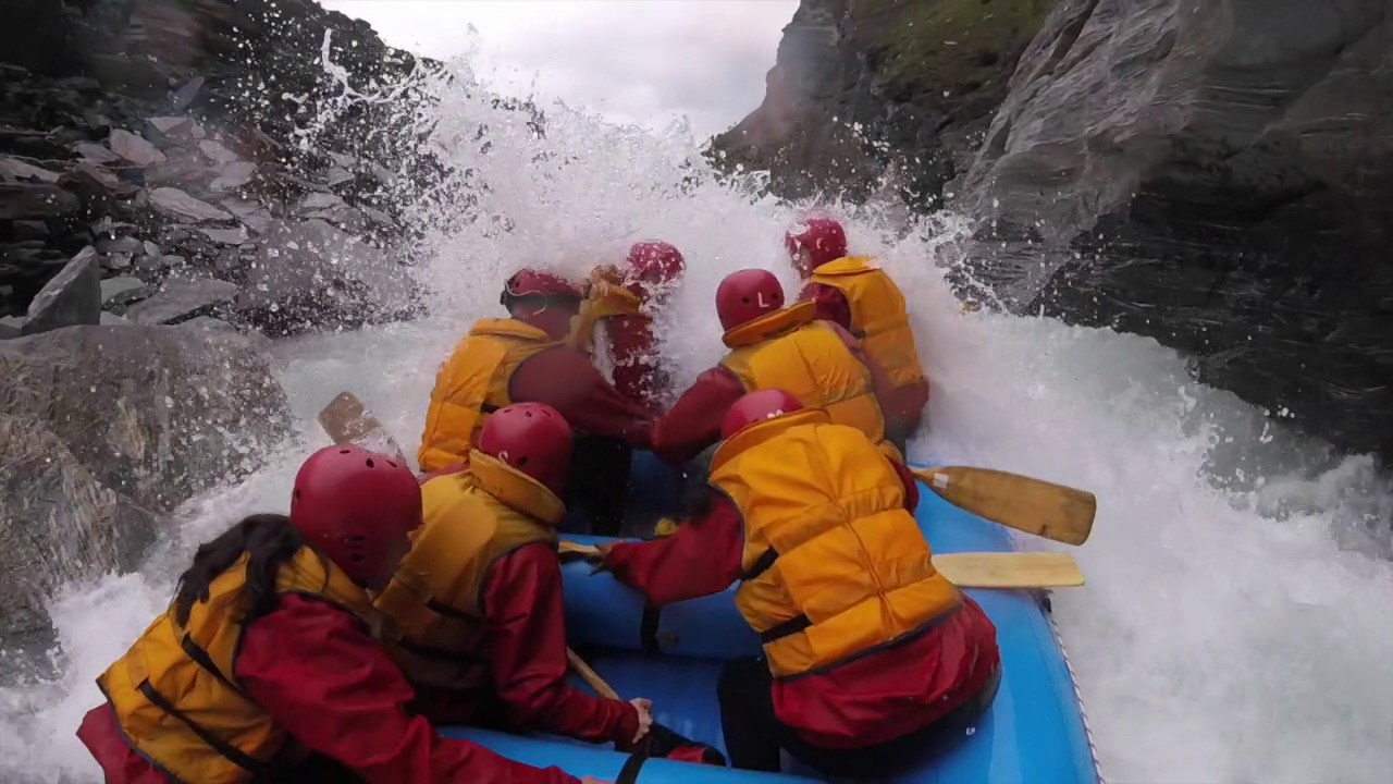 White Water Rafting - Shotover River NZ. - YouTube