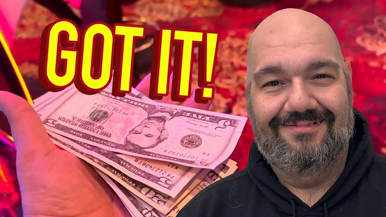 SECOND SPIN STRIKES GOLD!!!! - YouTube