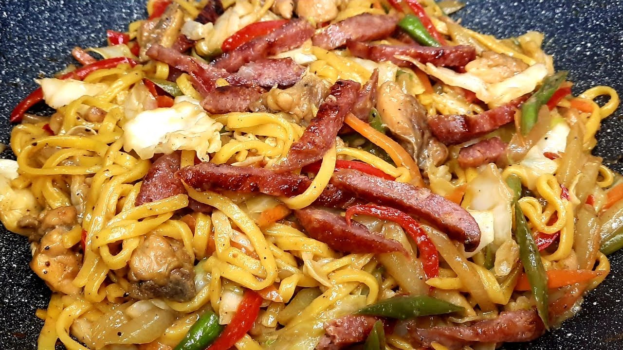GANITO LANG PALA KA SIMPLE LUTUIN ANG PANCIT MIKI MAS MASARAP PA SA ...