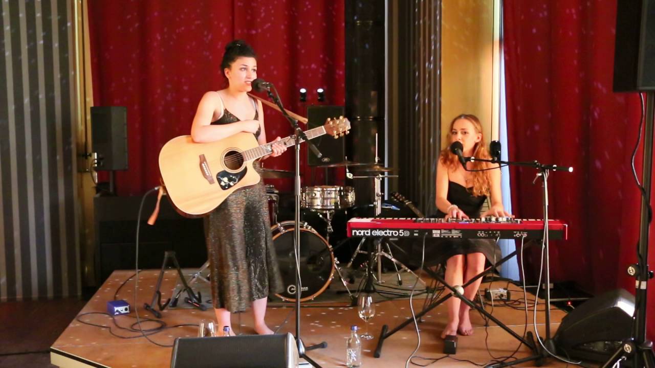 Steiner & Madlaina im Neo Zürich 29.06.2016 - YouTube