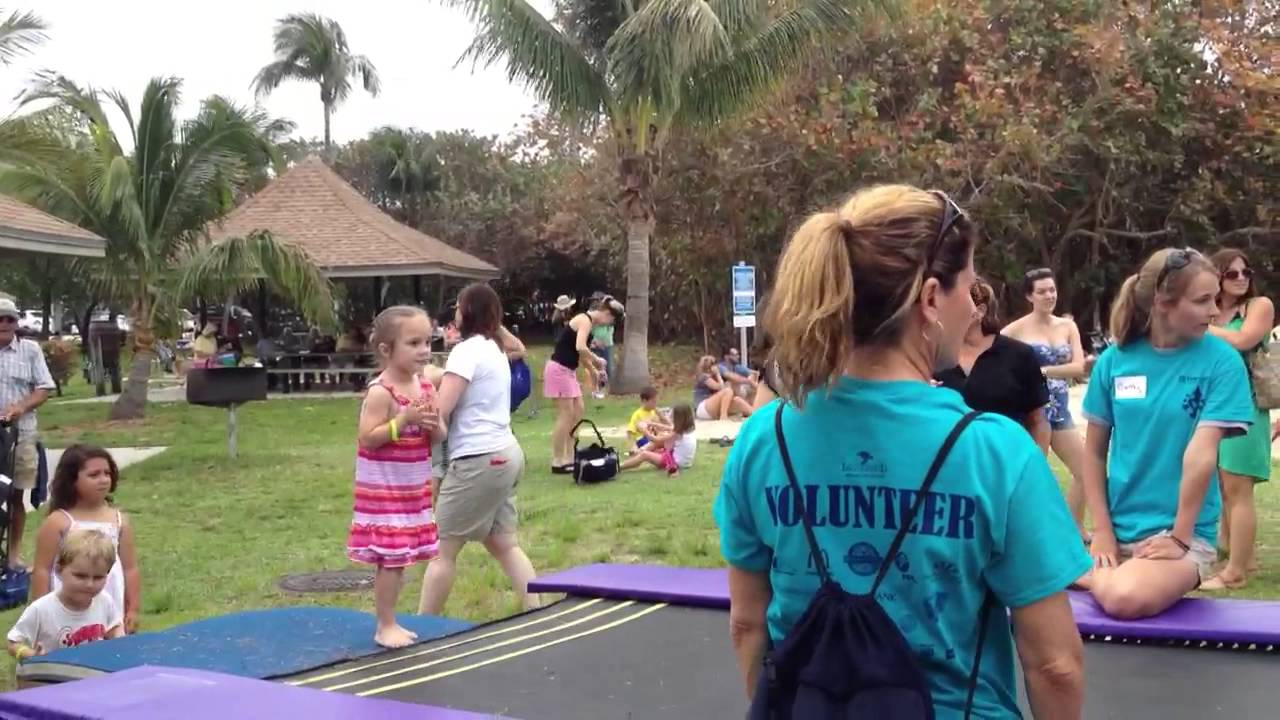 Gymnastics at Turtle Fest 2013 - YouTube