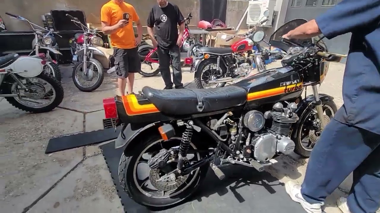 KAWASAKI TURBO Z1 R 1000 TC ORIGINAL WITH 2800 MILES! - YouTube